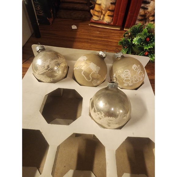 Shiny Brite | Holiday | Vintage Set Of 3 Stenciled Mica Glitter Shiny ...